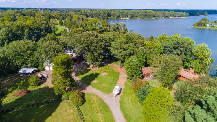 Waterfront Home & Lot - 1199 Brook Ave., Kinsale, VA
